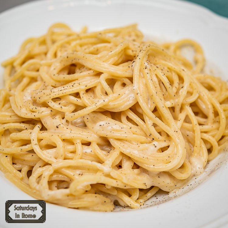 This Authentic Cacio e Pepe Recipe Is A Classic Roman Meal