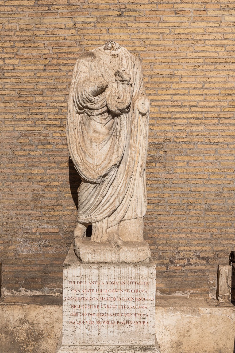 These Famous Rome Statues Are Talked To With Complaints