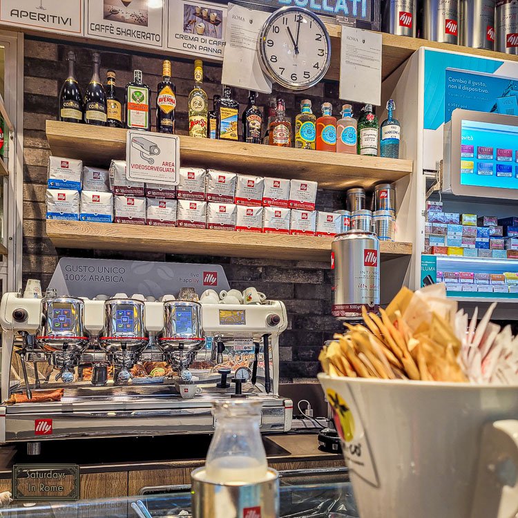 This Rome Food Court At The Mall Shouldn’t Be Missed