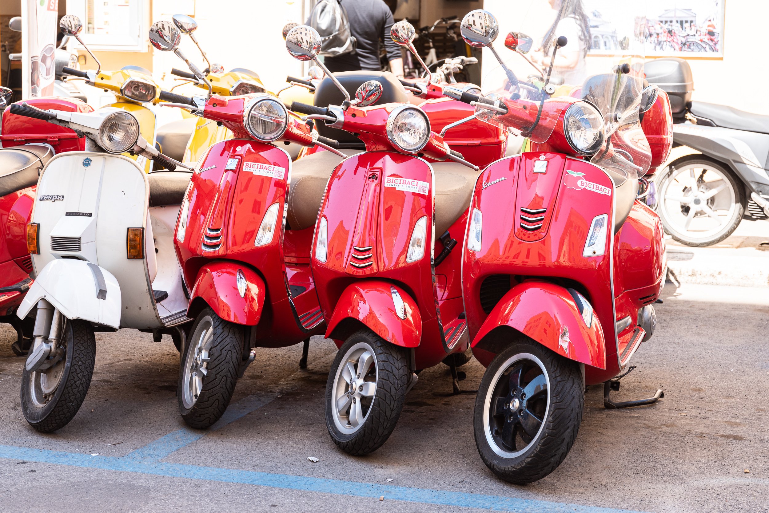 Vespa Rentals in Rome